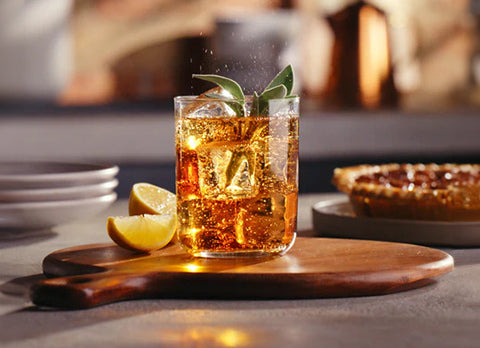 The Festive Fizz Cocktail - Drink Recipe – SodaStream Australia